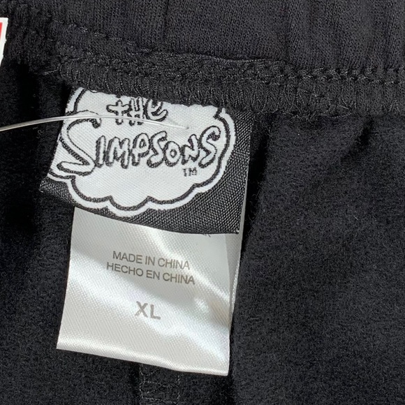 Simpsons | Shorts | The Simpsons Bart Simpson Graffiti Skateboard Black ...